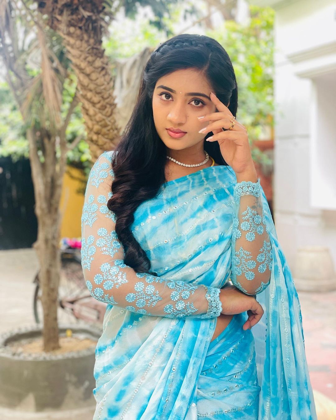 | actress hima bindhu latest half saree photos - Oneindia Hindi