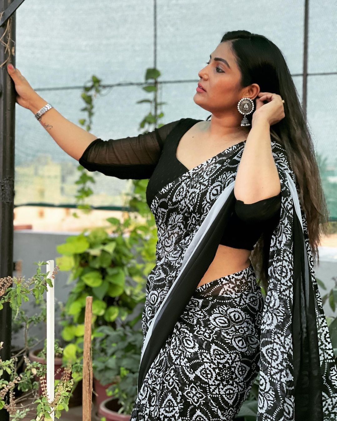 photos : பிறந்த நாள் கொண்டாட்டம் தெரியும்.. அது என்ன விவாகரத்து ...