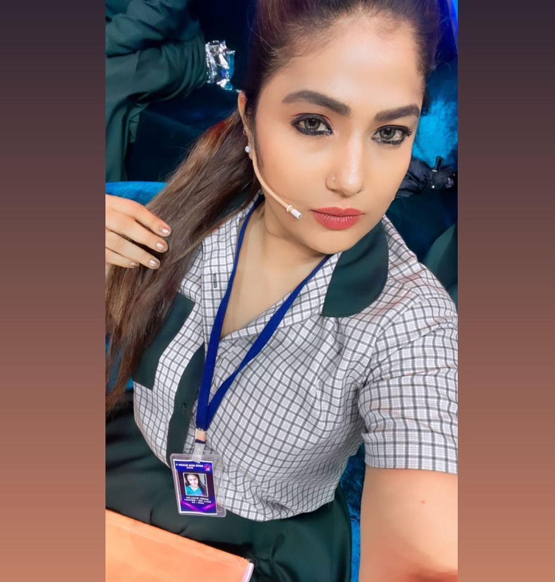 photos : பிறந்த நாள் கொண்டாட்டம் தெரியும்.. அது என்ன விவாகரத்து கொண்டாட்டம்? ஷாக் கொடுத்த ...