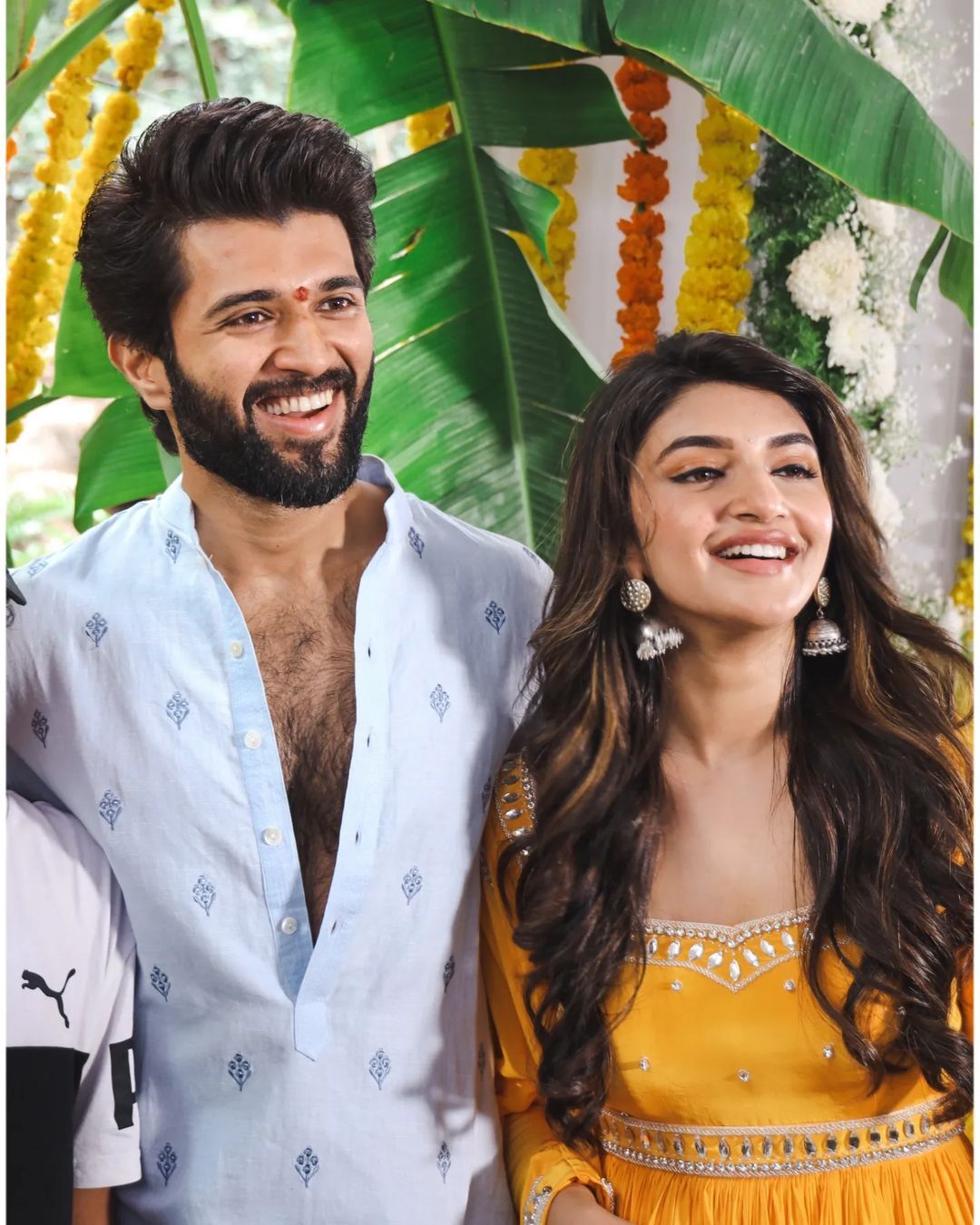 విజయ్ దేవరకొండ సరసన శ్రీలీల.. ఇక అభిమానులకు జాతరే..! | Vijay ...