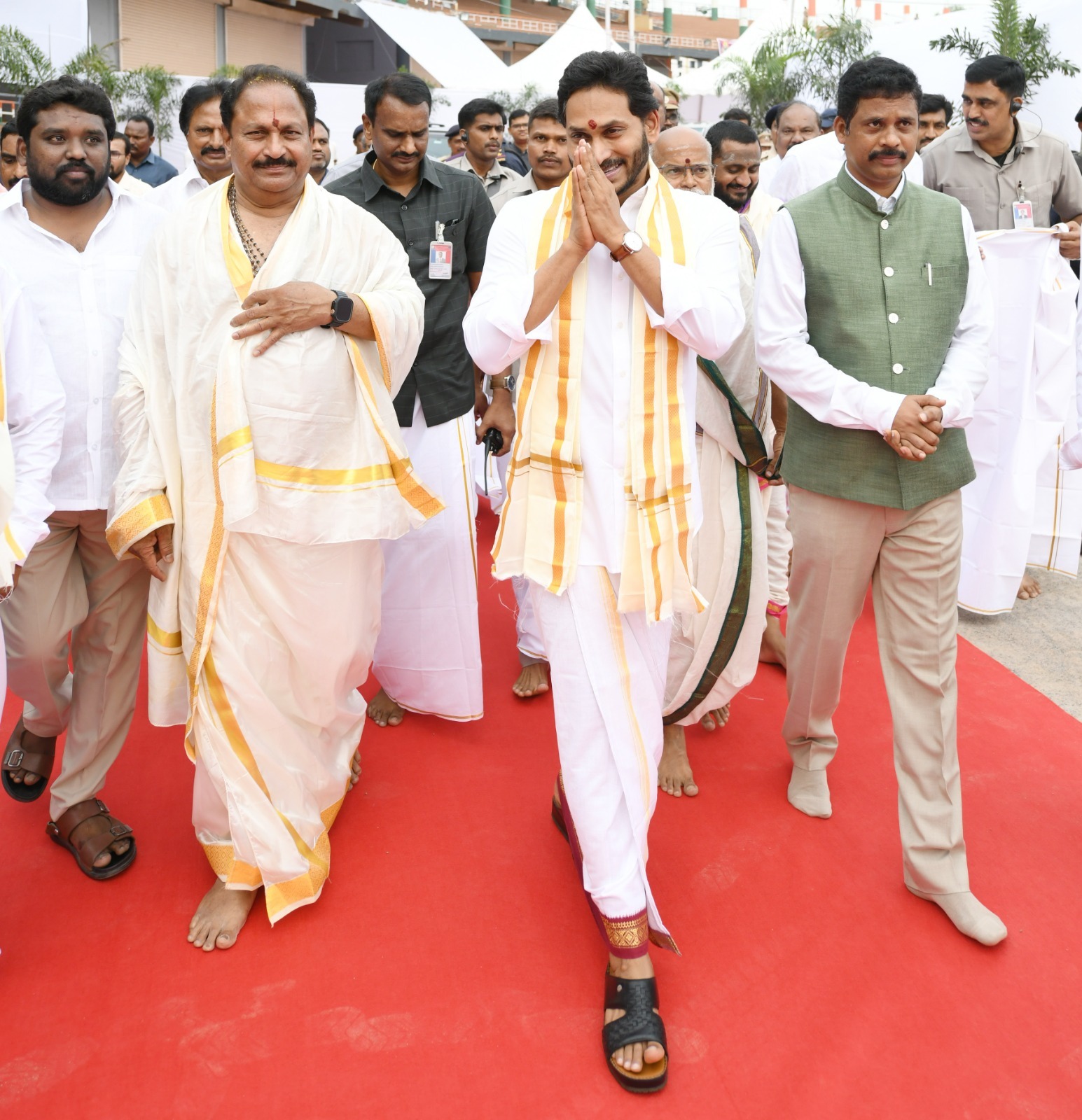 రాజశ్యామల, సుదర్శన సహిత శ్రీ లక్ష్మీ మహా యజ్ఞంలో పాల్గొన్న సీఎం జగన్ | CM Jagan Participate raja ...