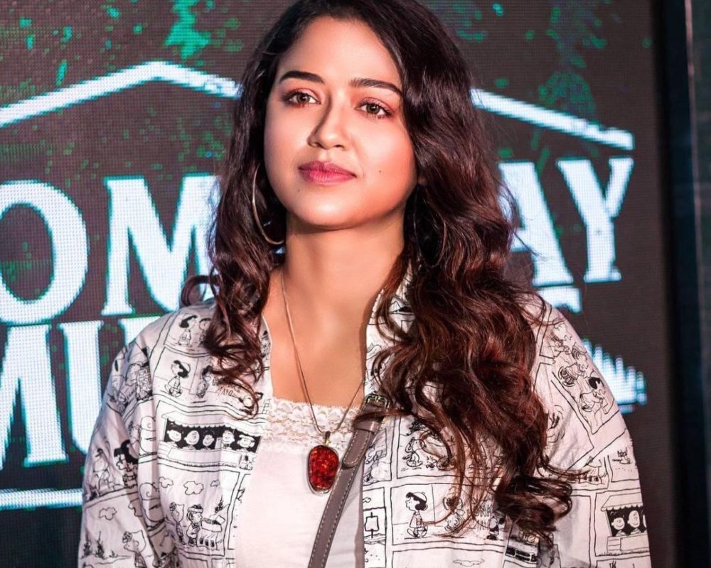 পাতলা ঠোঁটে ডিপ লিপস্টিক, শাড়িতে অপরূপা সোহিনী, ভাইরাল ছবি | Actress ...