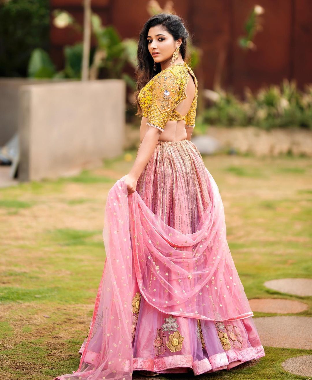 Actress Mirna Menon Looks Gorgeous in Upcoming Film Ugram Pre-Release Event | Mirna Menon: പൊളി ...