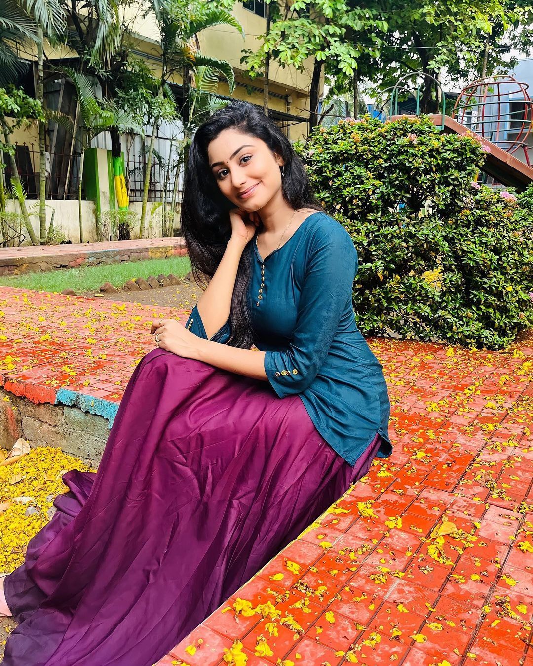 photos : தோழியின் நட்பால் வந்த வினை.. பிரபல சீரியல் ஜோடி பிரிவதற்கு ...