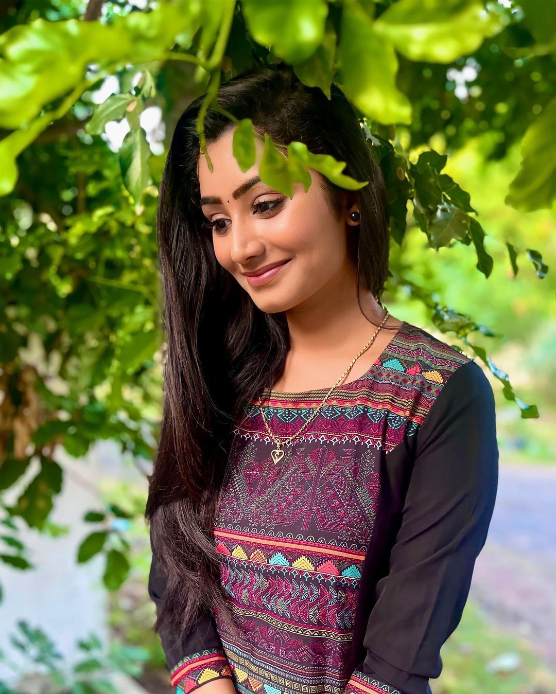 photos : தோழியின் நட்பால் வந்த வினை.. பிரபல சீரியல் ஜோடி பிரிவதற்கு ...