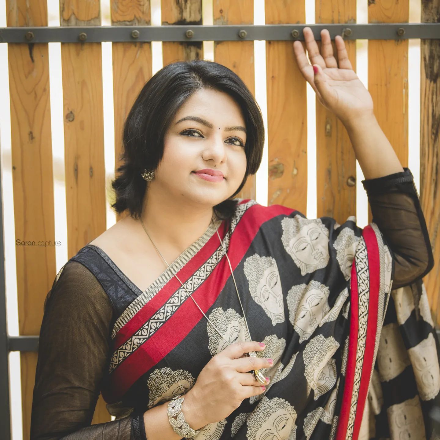 PHOTOS : ‘மெட்டி ஒலி’ சீரியல் நடிகை ரேவதி ப்ரியாவை நியாபகம் இருக்கா ...