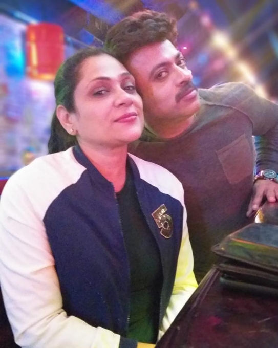 PHOTOS : ஜெயலலிதா எனக்கு கொடுத்த புடவையை பாத்திங்களா!.. மனம் திறந்த ...