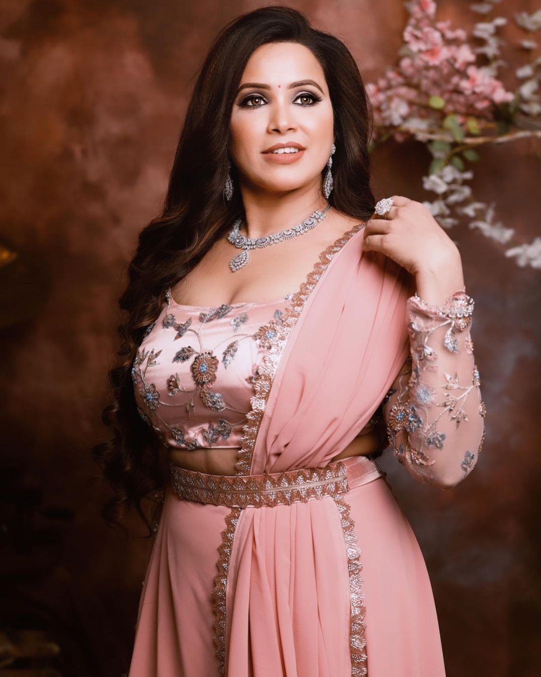 photos : சன் டிவி சீரியல் வில்லியா இவங்க.. மாடர்ன் உடையில் ...