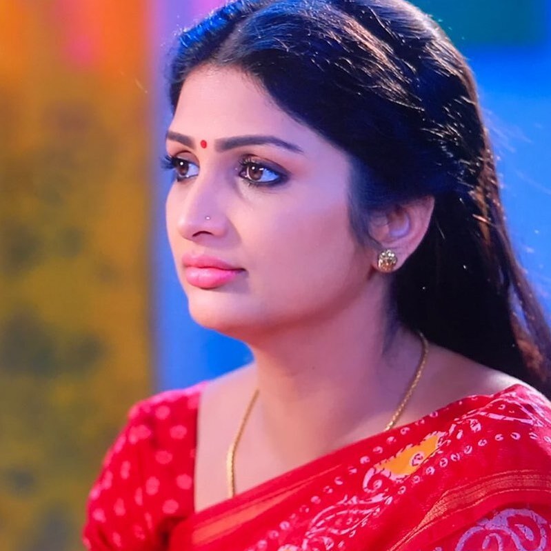 photos : பிரபல ஜோடி ஒன்னு சேர்ந்துட்டாங்களா?.. முற்றுப்புள்ளி வைத்த ...