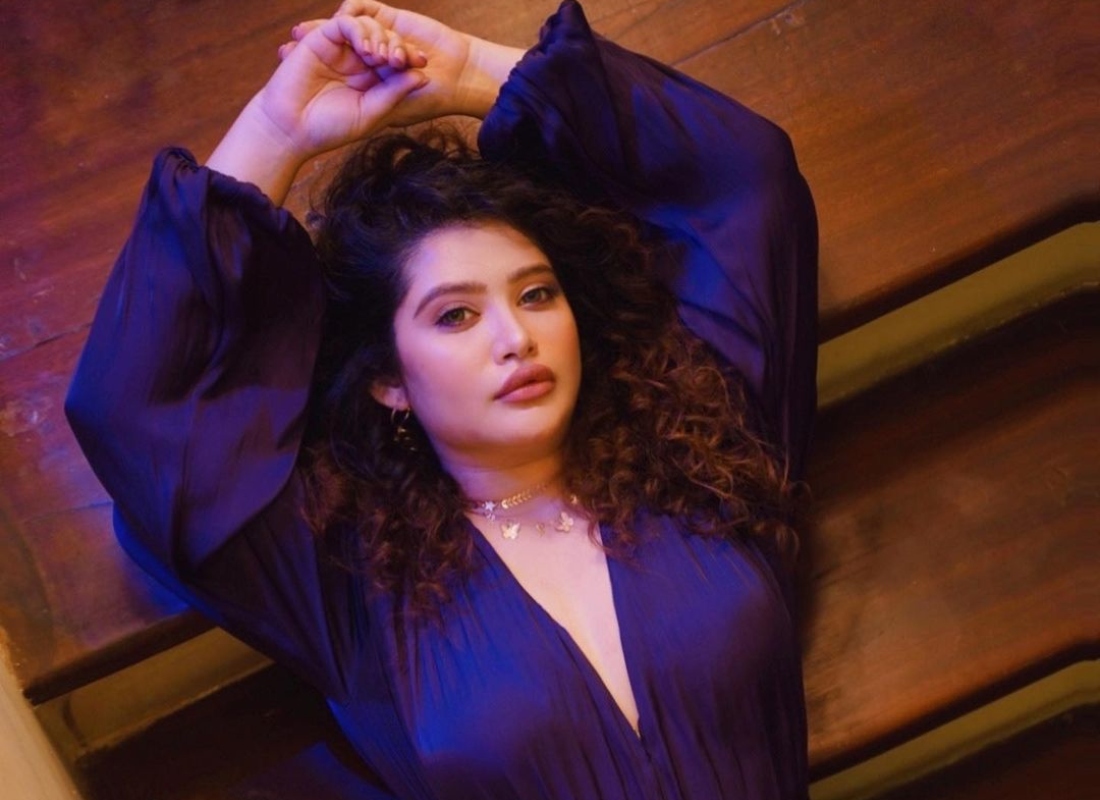 গোলাপি টপে অপরূপা এনা, মোহময়ী লুকে মজেছেন নেটপাড়া | Latest photoshoot ...