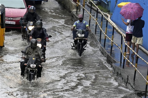 Heavy Rains Lash Parts Of Tamil Nadu, Schools Shut In 6 Districts Including Chennai Photos: HD ...