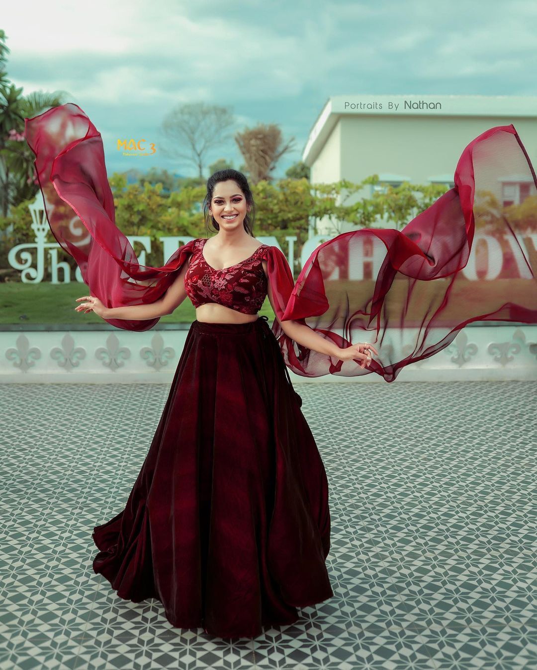 photos: இது எங்க ப்ரியாவே இல்ல.. வாய்ஸ் ஓவரை மாற்றிய ஈரமான ரோஜாவே 2 ...