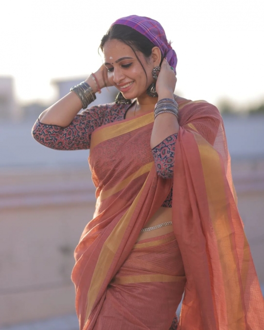 photos : படு மாடர்ன் ஆகா சுற்றும் விஜய் டிவி சீரியல் நடிகை.. ட்ரெண்டாகி ...