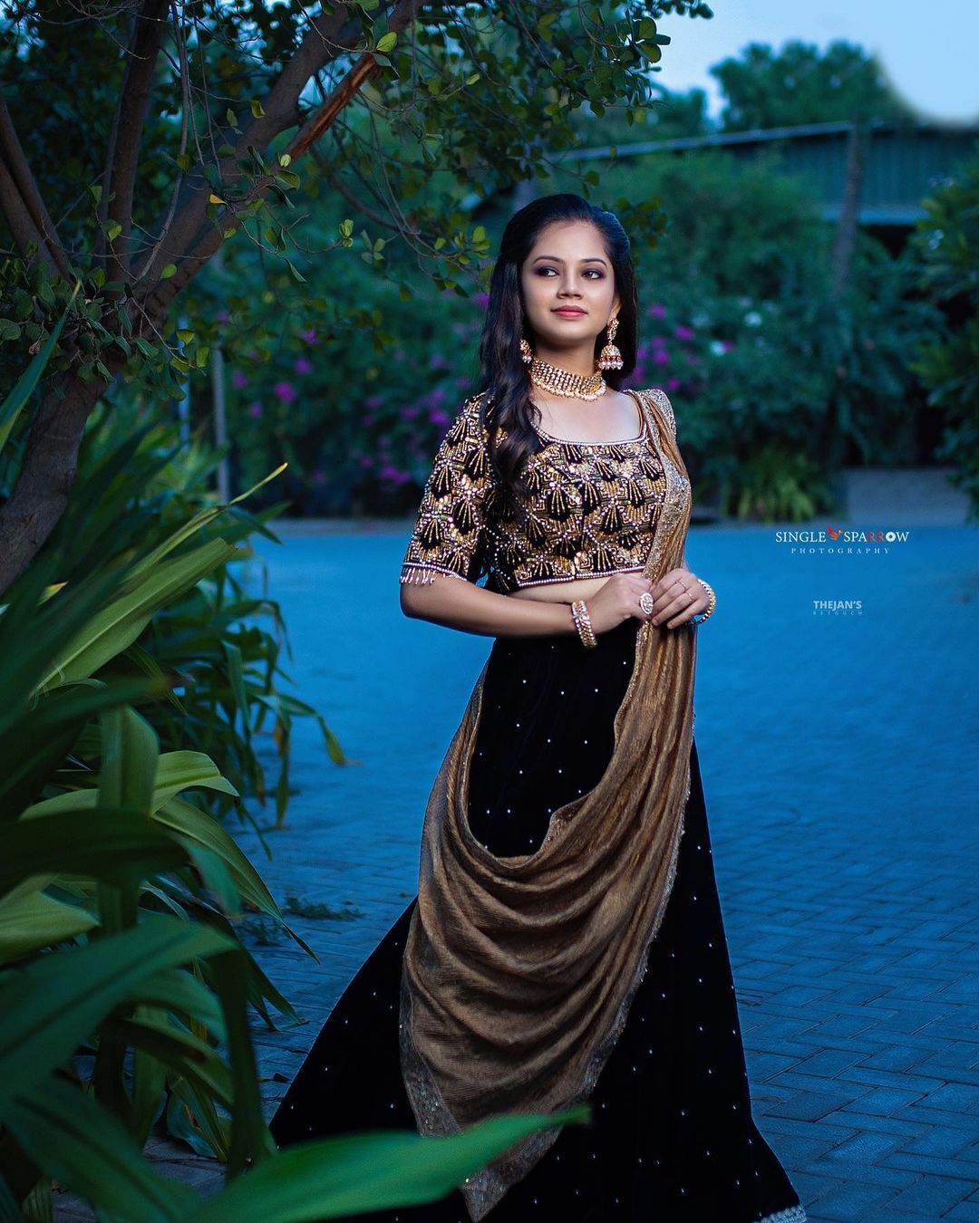 photos : பழையதை மறக்காத பிக்பாஸ் பிரபலம்.. வீட்டுக்கு என்ன கொண்டு வந்துருக்காங்க பாருங்க ...