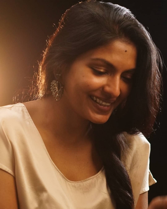 photos: ஜெய்பீம் படத்தில் நடித்த நாயகியா இவங்க.. இத்தனை படத்துல ...