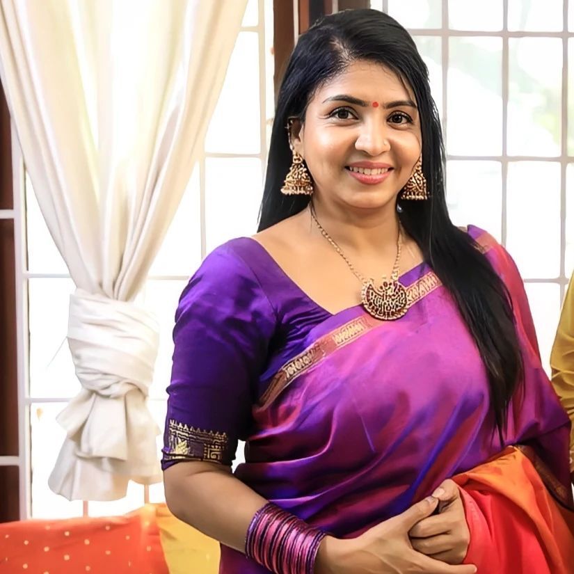 PHOTOS: 'எதிர்நீச்சல்' சீரியல் ரேணுகாவா இது? மாடர்ன் உடையில் மிரட்டுறாங்களே.. ஸ்தம்பித்த ...