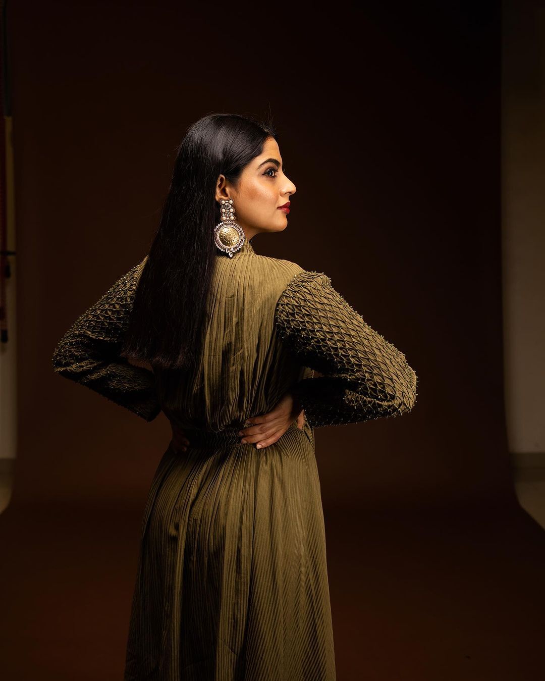 Actress Nikhila Vimal's Stunning Photoshoot Made a Great Second Entry in Social Media | Nikhila ...