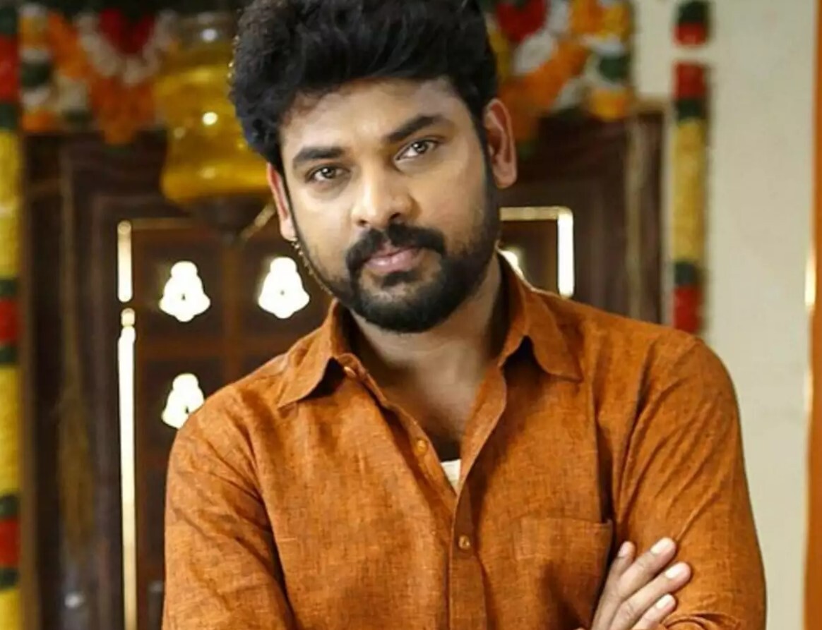 PHOTOS: நடிகர் விமலின் மனைவியை பாத்துருக்கீங்களா? இணையத்தை கலக்கும் ...