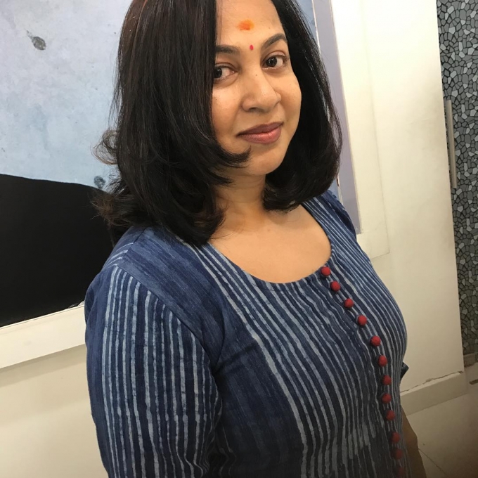 photos: வெளிநாட்டில் அட்ராசிட்டி பண்ணும் ராதிகா சரத்குமார்.. இந்த ...