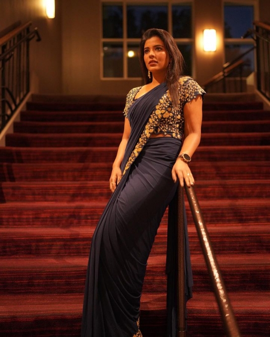 PHOTOS: சேலையில் செம லுக்.. விஜய் சேதுபதி பட நடிகையின் அசத்தல் க்ளிக்ஸ் ...