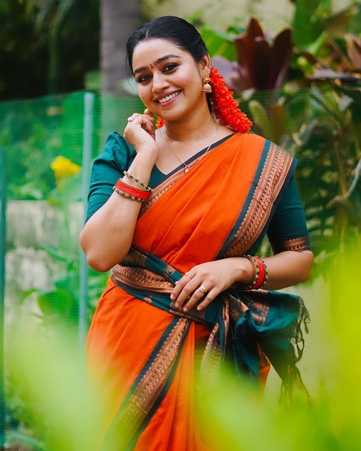 PHOTOS: கர்ப்பமாக இருக்கும்போது இப்படி டான்ஸ் ஆடலாமா.. சீரியல் ...