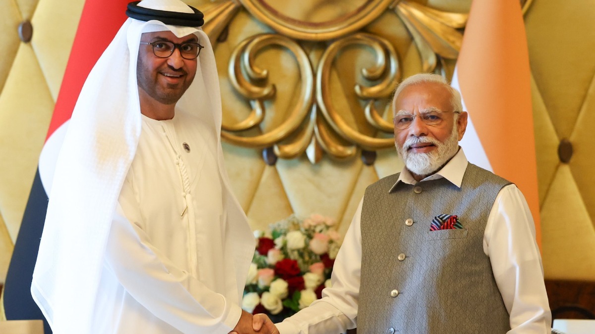 ದುಬೈ ಅಧ್ಯಕ್ಷನನ್ನು ಭೇಟಿ ಮಾಡಿದ ಪ್ರಧಾನಿ ನರೇಂದ್ರ ಮೋದಿ, ಶೇಕ್‌ ಜೊತೆ ಹ್ಯಾಂಡ್ ...