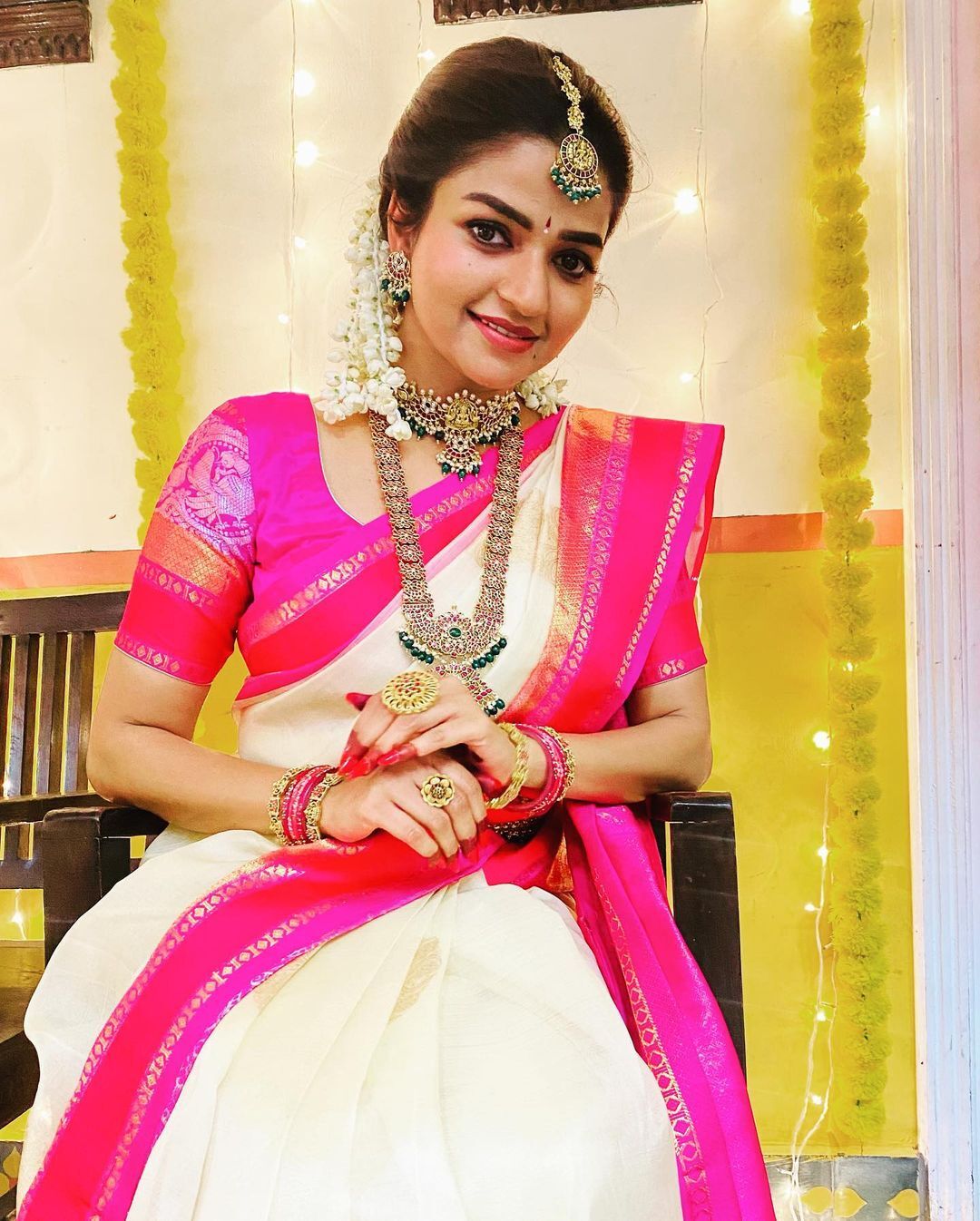 PHOTOS: நந்தினி சீரியல் நடிகையை நியாபகம் இருக்கா?.. இப்போ எப்படி ...
