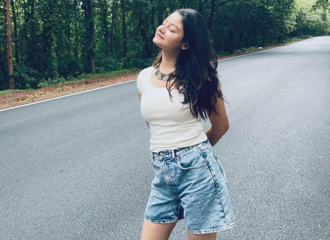 লাল শাড়িতে নিজেকে সাজিয়ে তুলেছেন টেলি অভিনেত্রী অরুণিমা, ভাইরাল ছবি | Television actress ...