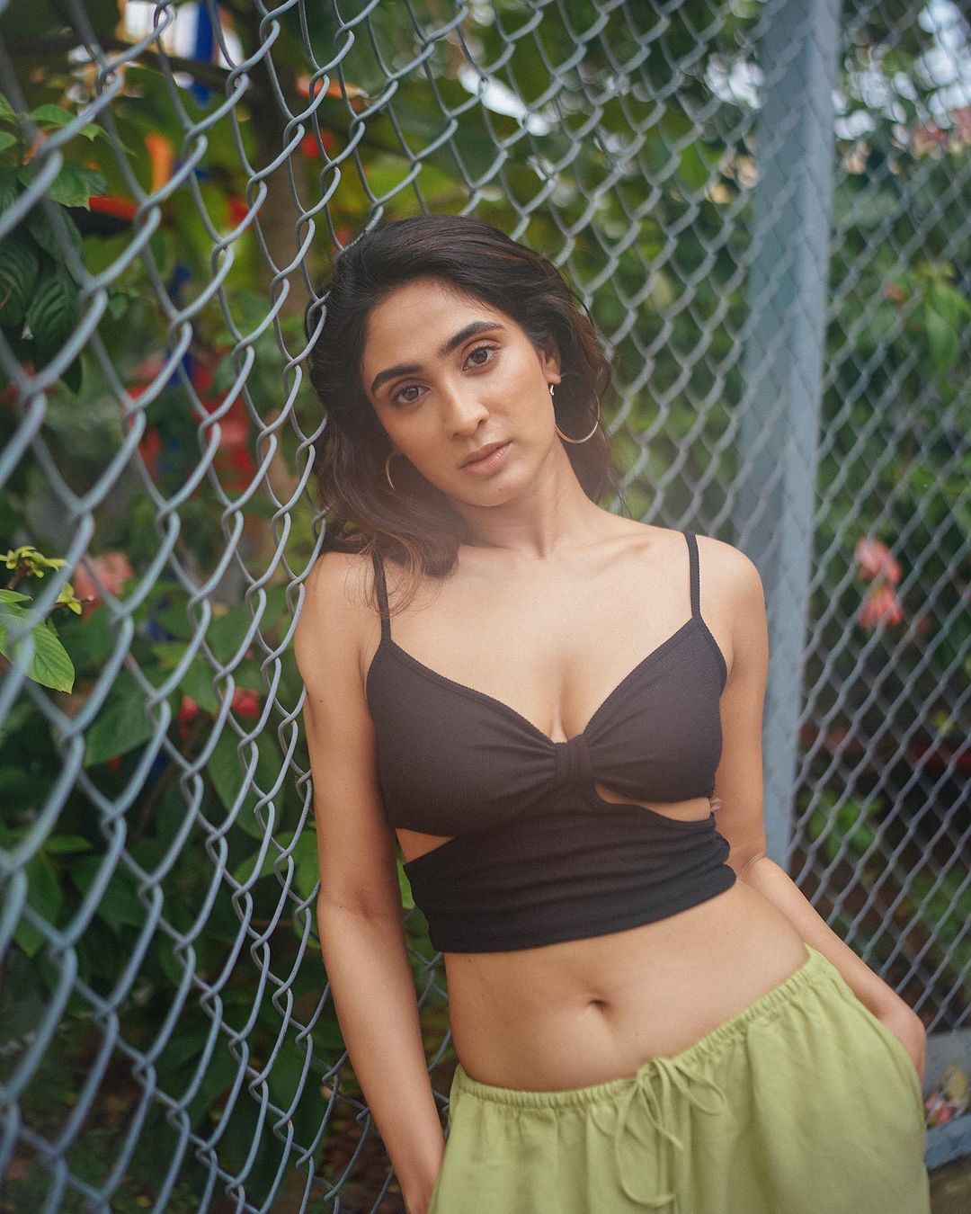 Actress-Model Deepti Sati's Bold Makeover Made Wow Among Fans | Deepti Sati: ബോൾഡ് ആന്റ് ...