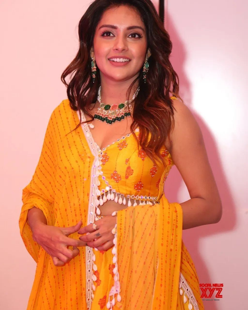 RDX Movie Fame Mahima Nambiar's Stylish Looks Goes Viral on Social ...