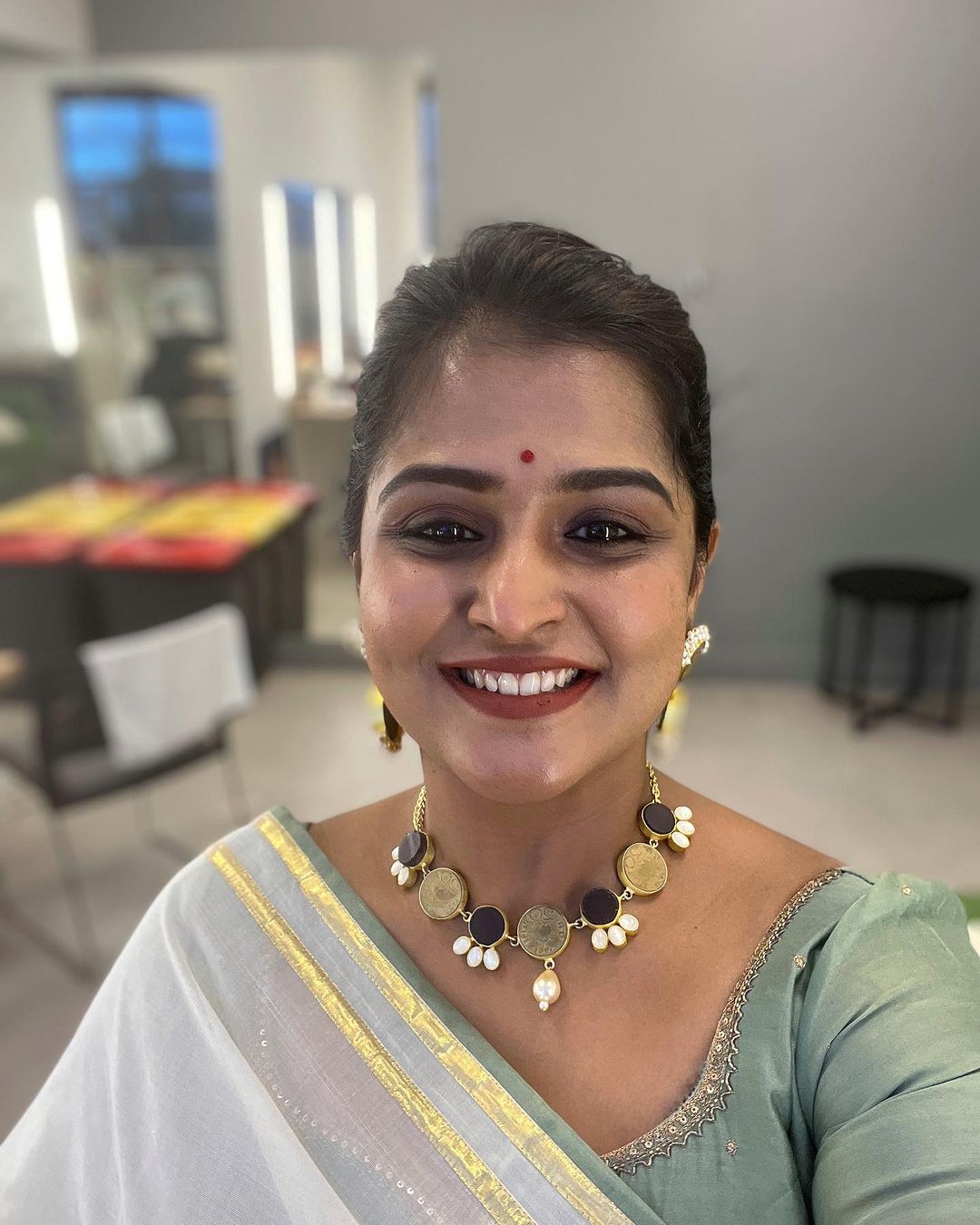 Actress Remya Nambeesan Looks Ethreal In Green Colour Saree, Check Out ...