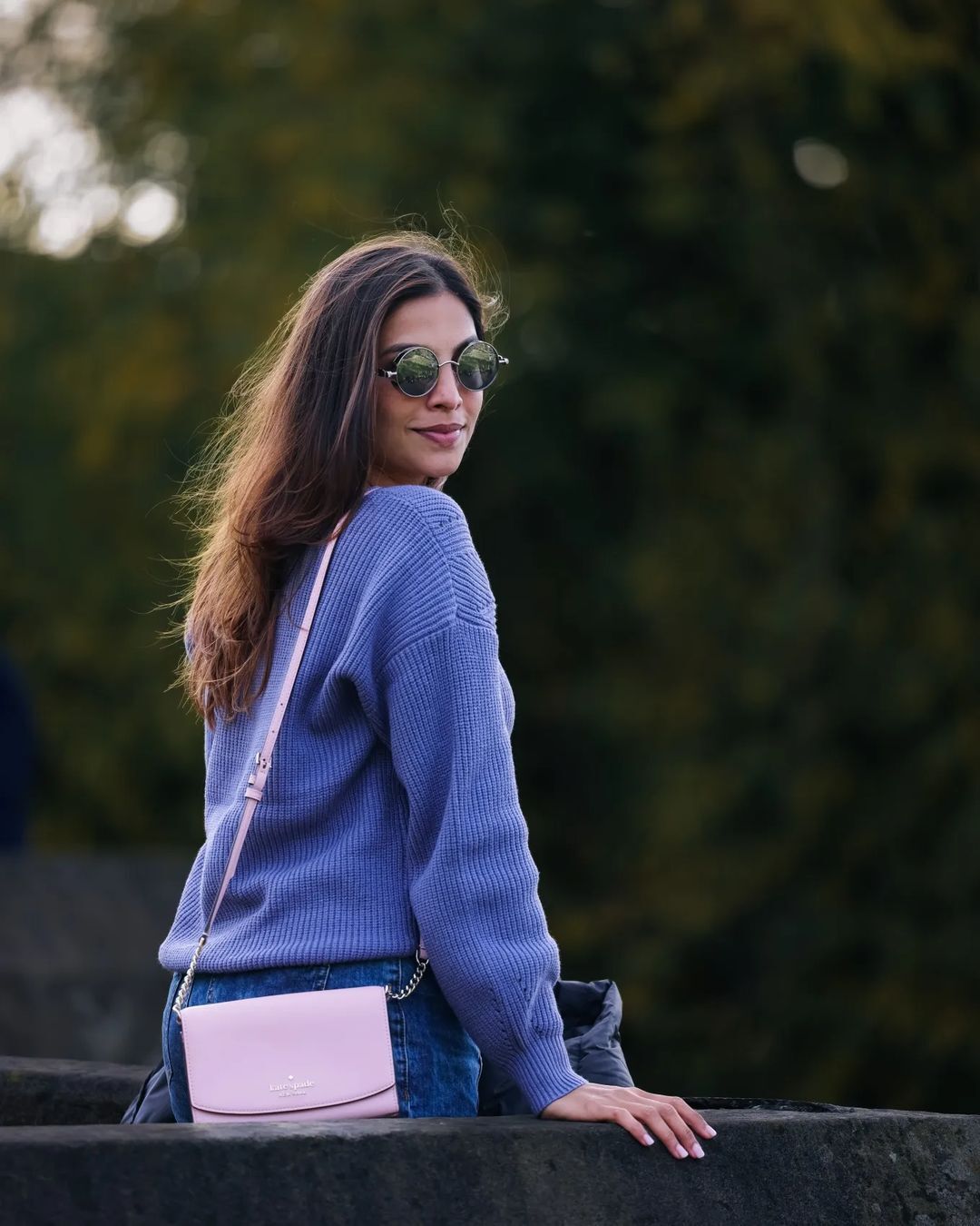 PHOTOS: 'லியோ' படத்தில் வக்கீலாக வந்தது இவங்களா? இவங்களுக்கு இவ்ளோ பெரிய பொண்ணு இருக்கா ...