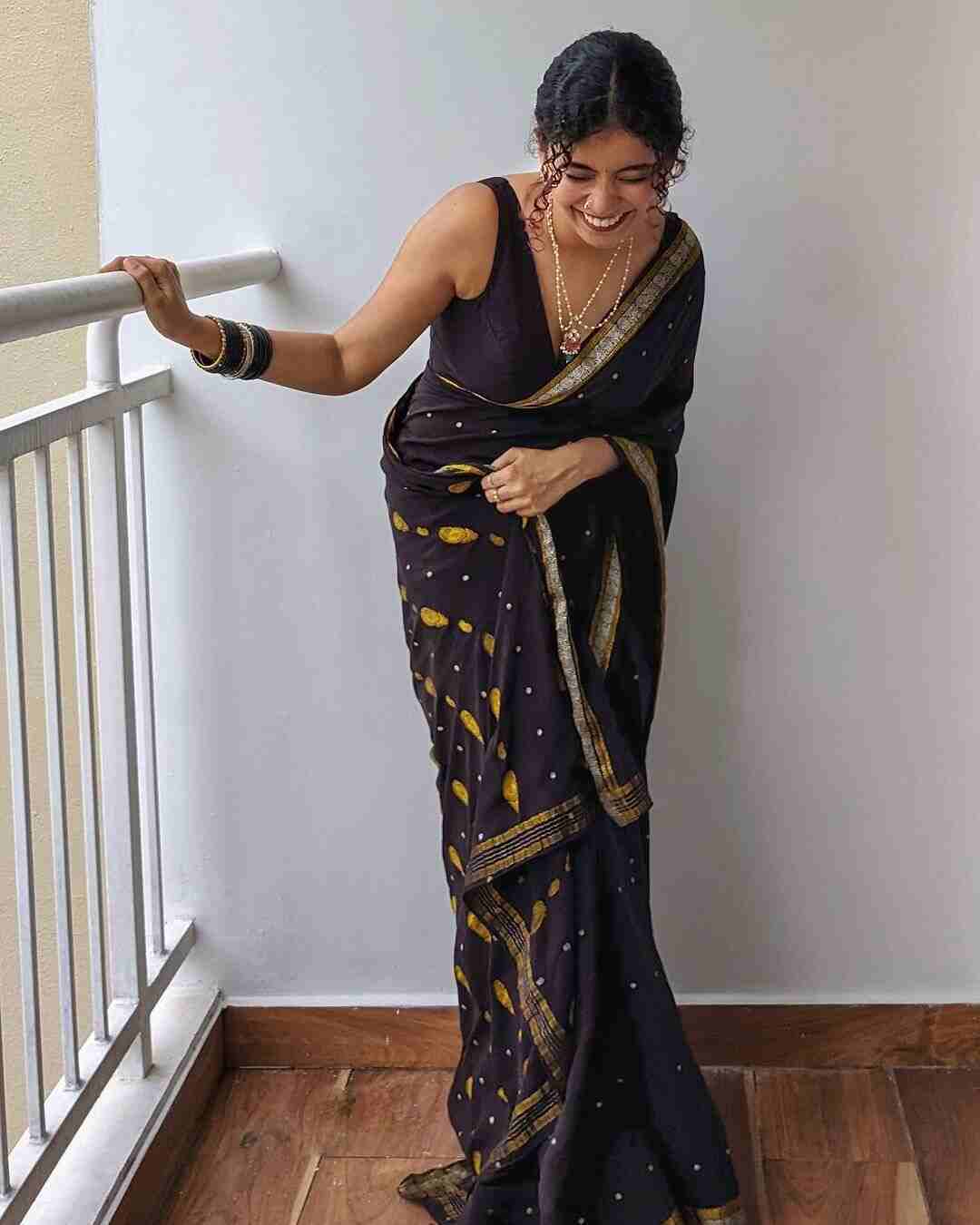 Anna Ben Looks Elegant In Saree, Actress Shares Beautiful Pictures In ...