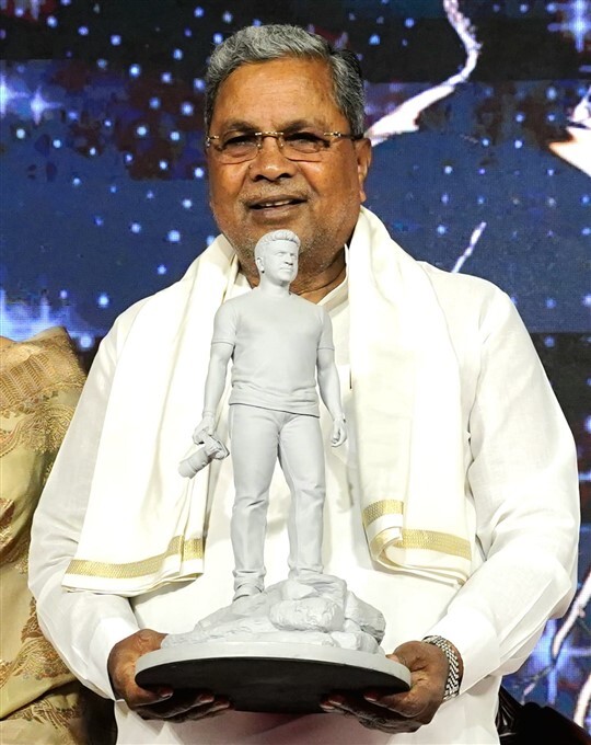 Puneeth Rajkumar: ‘ಅಪ್ಪು’ ಕಾರ್ಯಕ್ರಮಕ್ಕೆ ಸಾಥ್ ನೀಡಿದ ಸಿಎಂ ಸಿದ್ದರಾಮಯ್ಯ ...