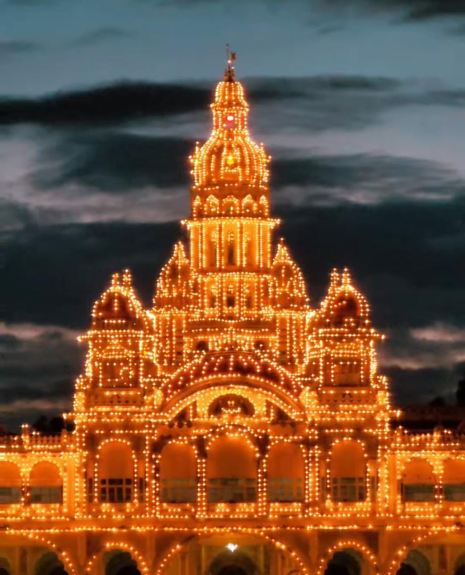 In Pics: Glimpses Of The Spectacular Mysuru Dasara Festival Celebrations Photos: HD Images ...