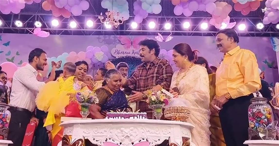 PHOTOS: பிரமாண்டம்.. மளமளவென குவிந்த சினிமா பிரபலங்கள்.. யோகி பாபு மகள் ...
