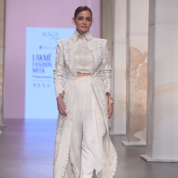 Lakme Fashion Week 2023: Dia Mirza Walks For Designer Duo Pankaj And Nidhi Photos: HD Images ...