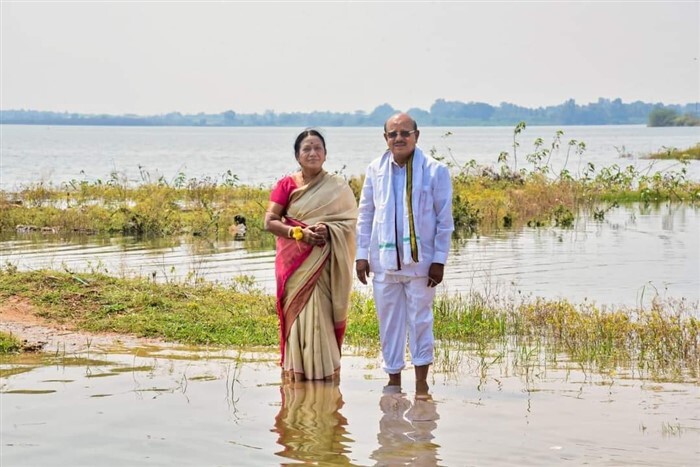 ಭರ್ತಿಯಾದ ಶಿರಾ ದೊಡ್ಡಕೆರೆಗೆ ಬಾಗಿನ ಅರ್ಪಿಸಿದ ಟಿಬಿ ಜಯಚಂದ್ರ | TB Jayachandra Performs Ganga Puja For ...
