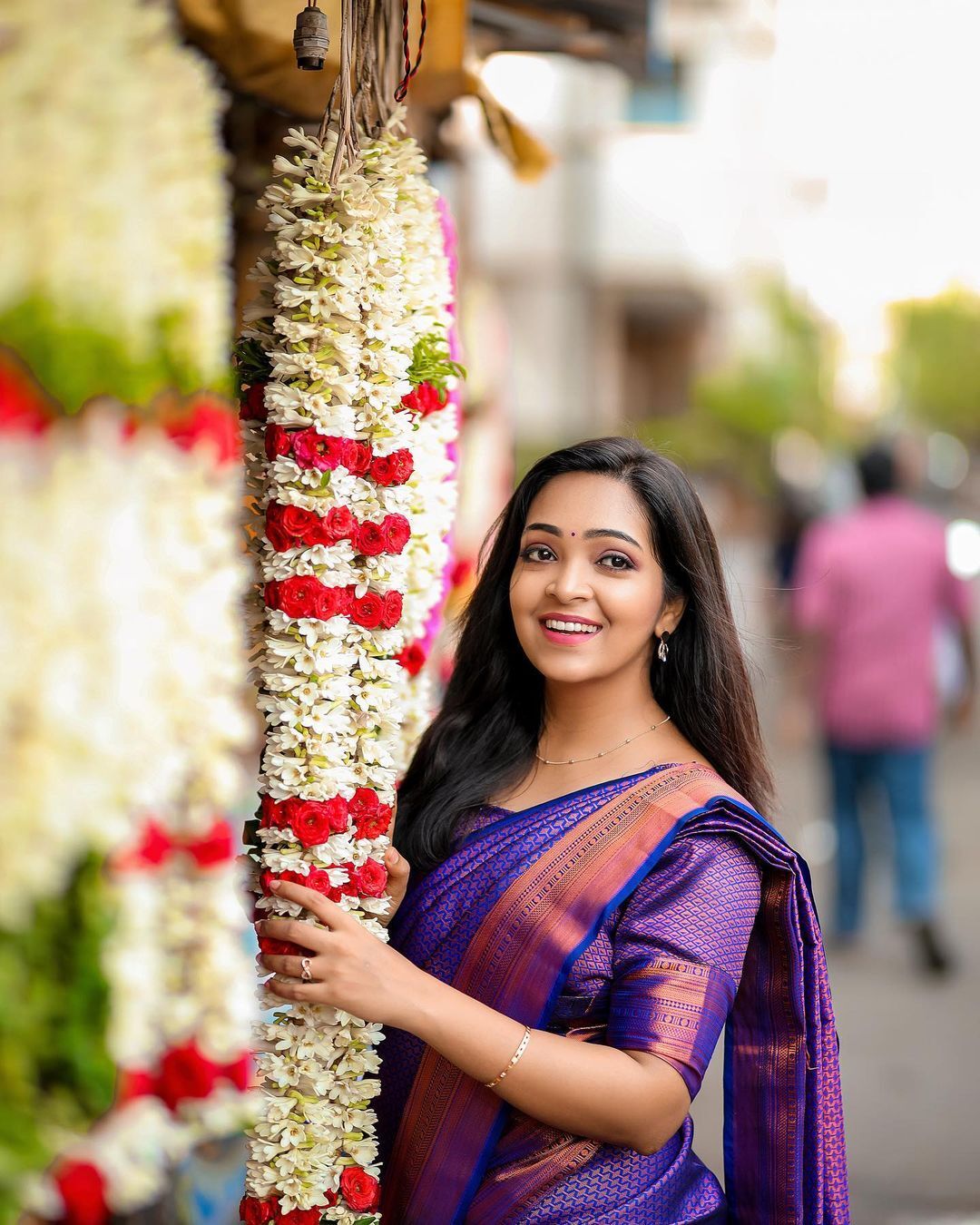 PHOTOS: மாடர்ன் அவுட்பிட்டில் கலக்கல் போஸ்.. விஜய் டிவி சீரியல் ...