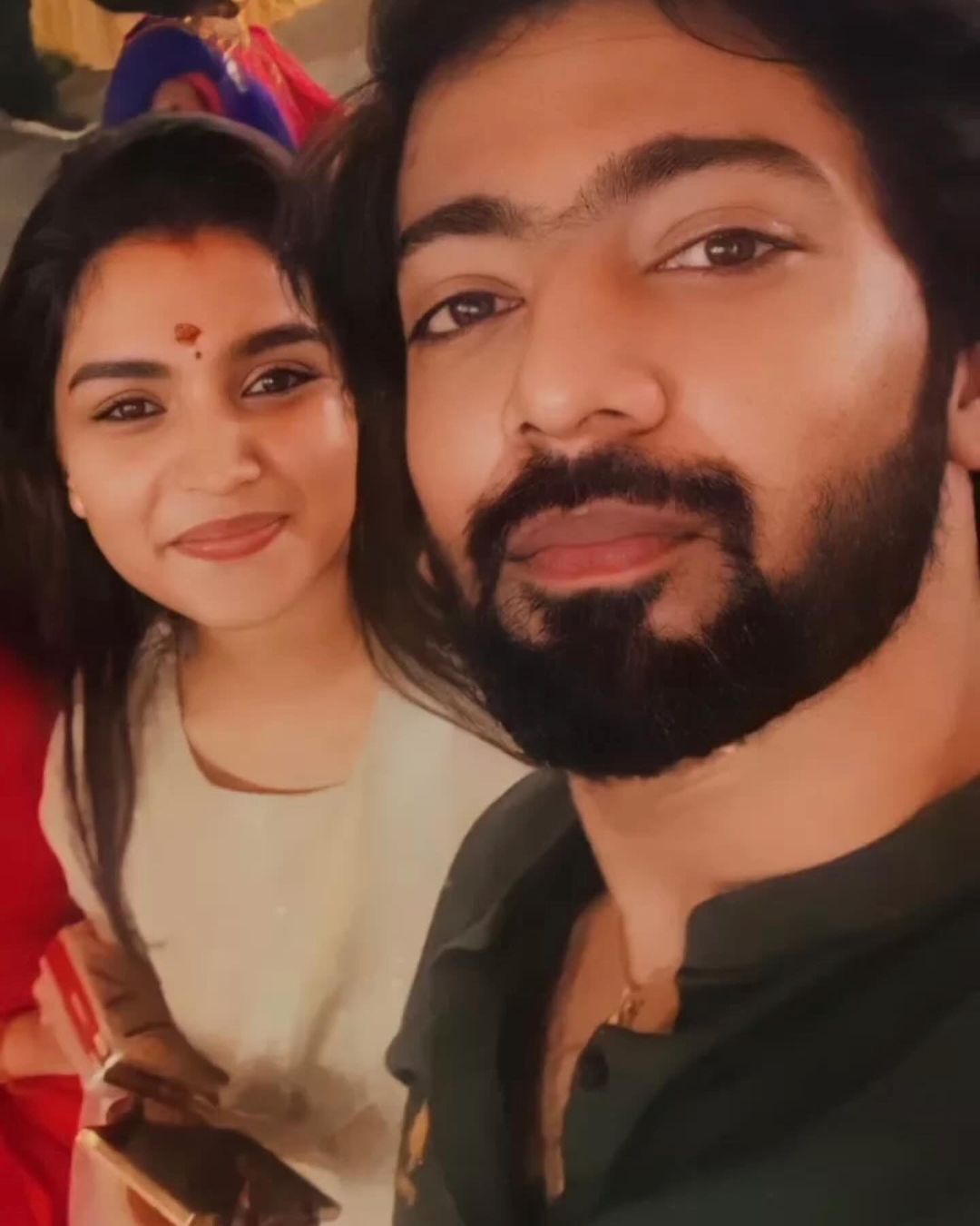 PHOTOS: உன்னோட மனைவியா இருக்குறதுக்கு பெருமைபடுறேன்.. நடிகை ஷபானாவின் ...