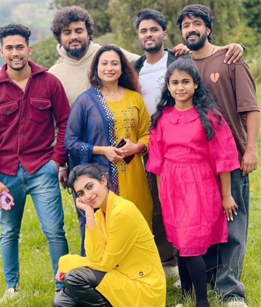 PHOTOS: ரொமான்ஸ் மூலம் பாப்புலரான பிக் பாஸ் ஐஷு.. இணையத்தில் ...