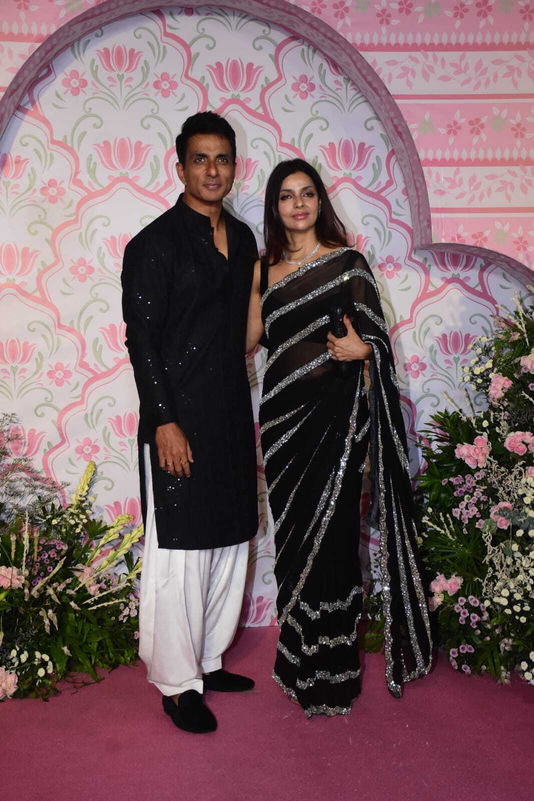 In Pics: B-Town Celebs Glam Up Ramesh Taurani's Diwali Bash Photos: HD ...