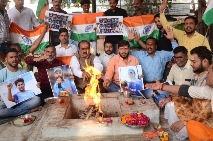 In Pics: World Cup 2023 Excitement Peeks, Nation Prays For India’s ...