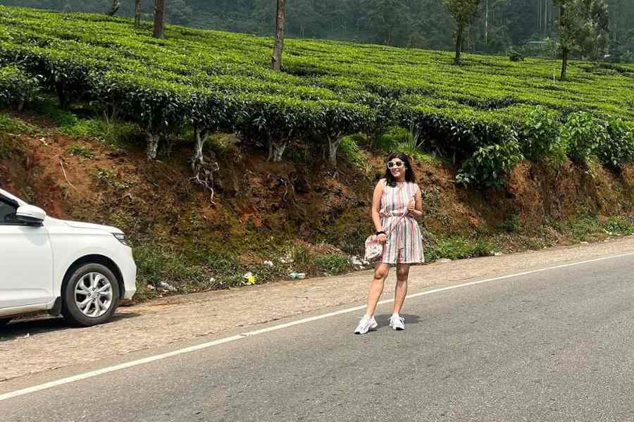 শর্ট পোশাকে এবার সোশ্যাল মিডিয়ায় ধরা দিলেন গীতশ্রী, ভাইরাল ছবি ...