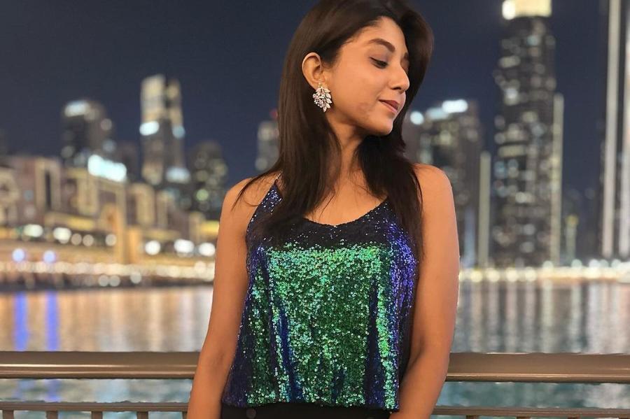 ডিসেম্বর মাসকে কীভাবে স্বাগত জানালেন গৌরব ঘরণী দেবলীনা? | Latest ...