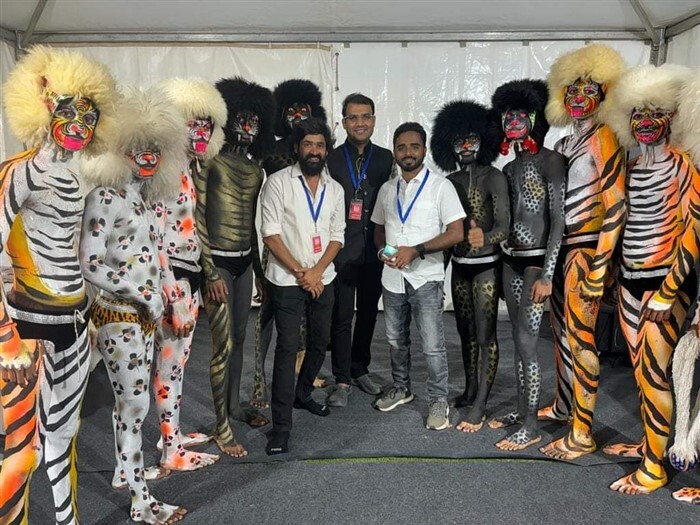 Mohan Kumar: ವೇದ ಸಿನಿಮಾದ "ಜುಂಜಪ್ಪ" ಸಿಂಗರ್‌ ನೇತೃತ್ವದಲ್ಲಿ ಬೆಂಗ್ಳೂರಲ್ಲಿ ...