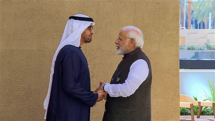 ದುಬೈನಲ್ಲಿ ಮುಸ್ಲಿಂ ಗಣ್ಯರೊಂದಿಗೆ ಪ್ರಧಾನಿ ನರೇಂದ್ರ ಮೋದಿ ಕುಶಲೋಪರಿ | Prime ...