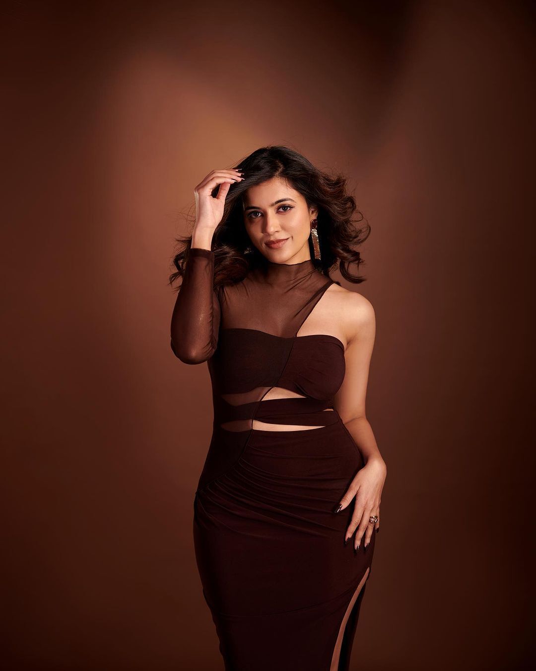 | South Actress Anju Kurian Stunning Look in Brown Outfit Made Wow ...