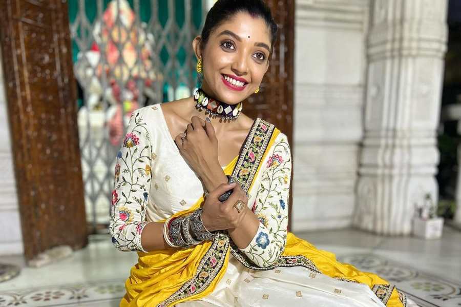 লেহেঙ্গায় গ্ল্যামারাস দেবলীনা, নয়া অবতারে মুগ্ধ অনুগামীরা | Television actress Devlina kumar ...