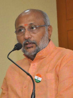C P Radhakrishnan: Age, Biography, Education, Wife, Caste, Net Worth ...